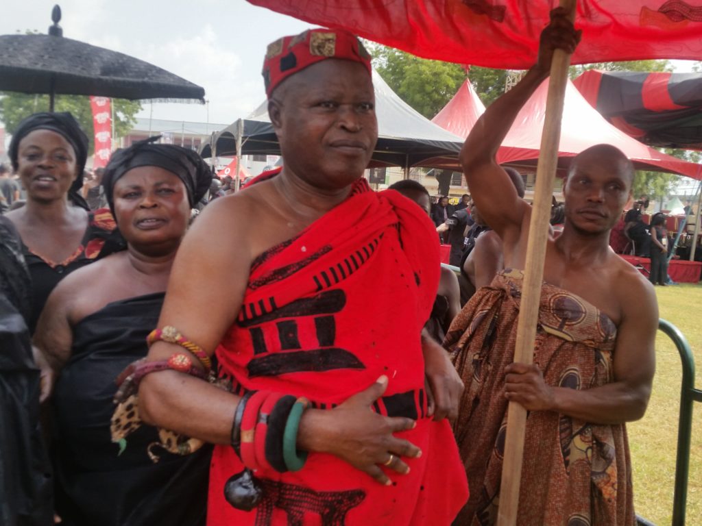 Day 4 ; Asantehemaa’s final funeral rites: Asantehene wears Batakari ...