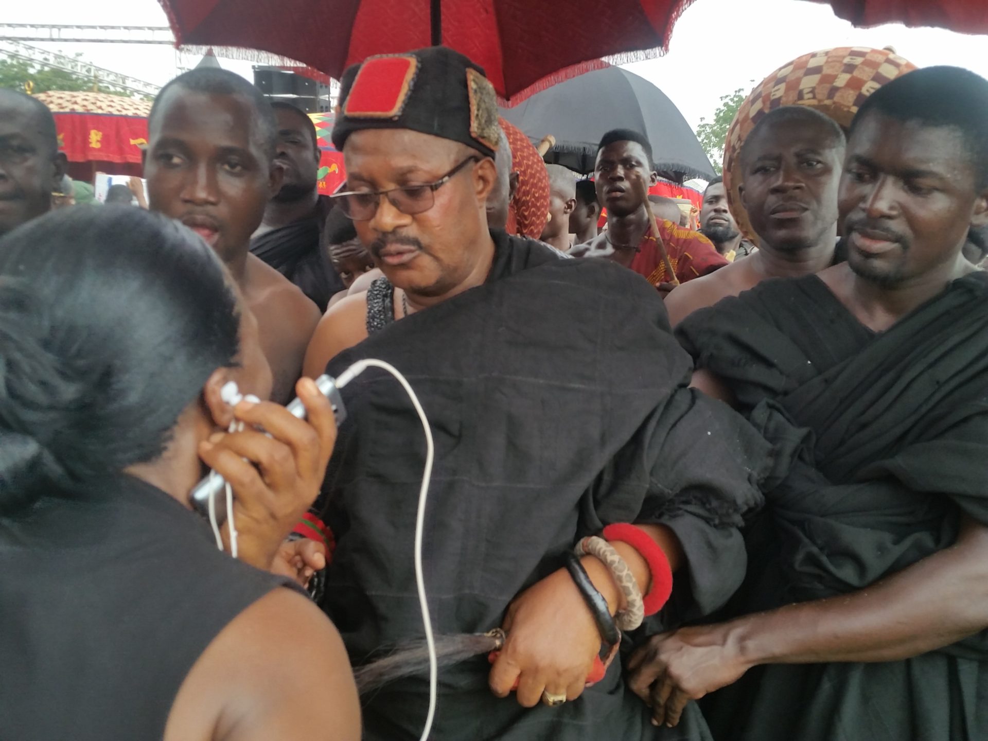 Day 4 ; Asantehemaa’s final funeral rites: Asantehene wears Batakari ...