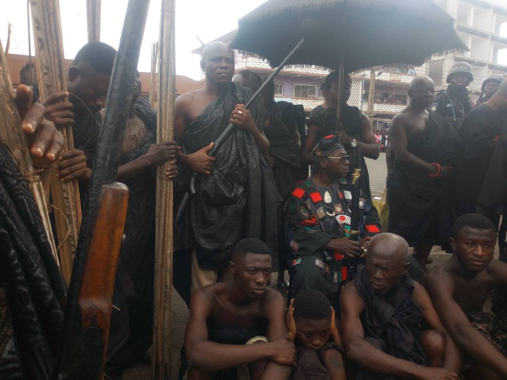Day 4 ; Asantehemaa’s final funeral rites: Asantehene wears Batakari ...