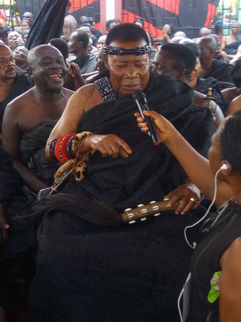 Day 4 ; Asantehemaa’s final funeral rites: Asantehene wears Batakari ...