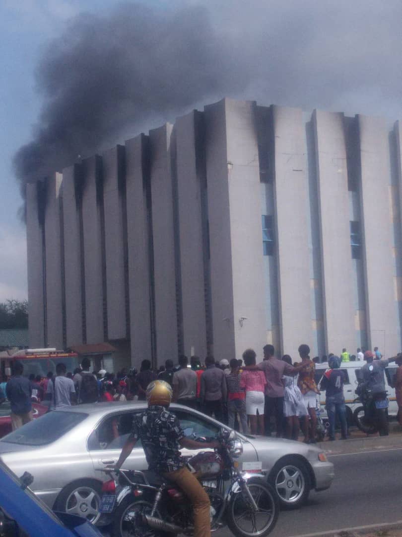 Photos: Fire guts GRA offices near Kwame Nkrumah Circle - Otec 102.9 FM