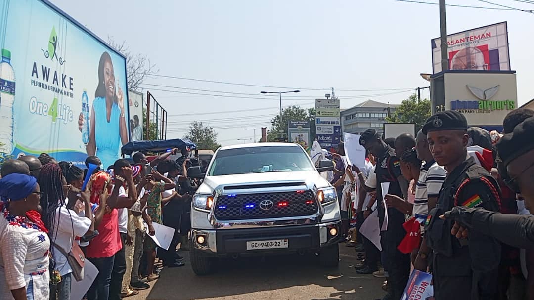 Alan Cash makes triumphant entry into Kumasi - Otec 102.9 FM