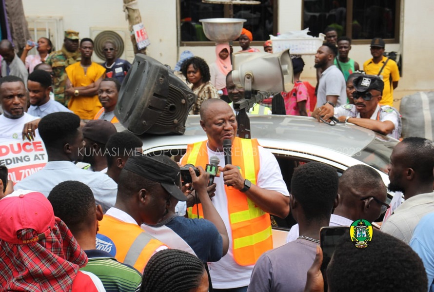 Kumasi Mayor Educates Drivers, Urges Them To Reduce Transport Fares ...
