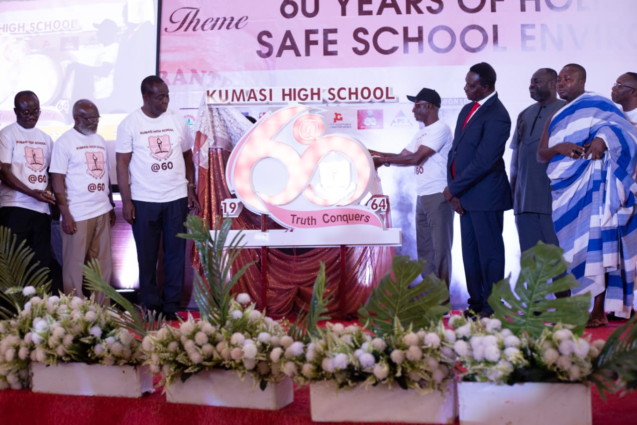 Education Minister Promises STEM Facility Including New Laboratories ...