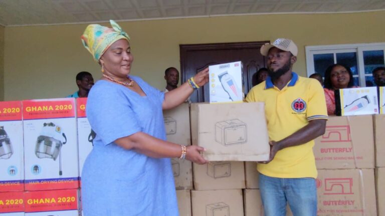 Nsuta Kwaman Beposo MP Presents over 100 Start-up Machines to ...