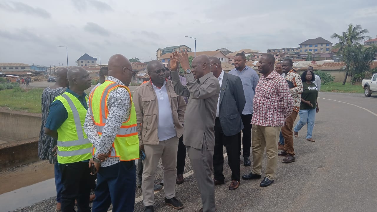 Local Government Minister Commends Asokwa For Sticking To Project ...