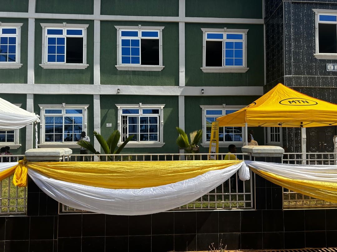 MTN Ghana Foundation hands over state-of-the-art Integrated STEM Lab To ...
